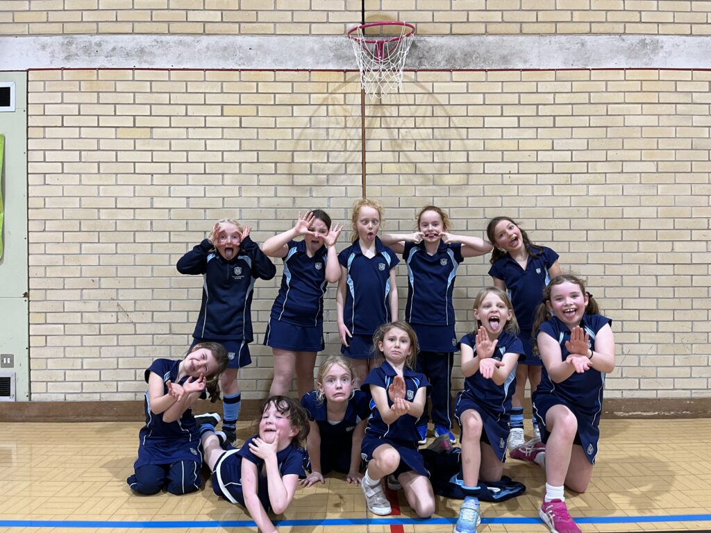 U8 netball's first fixture! - The Maynard School