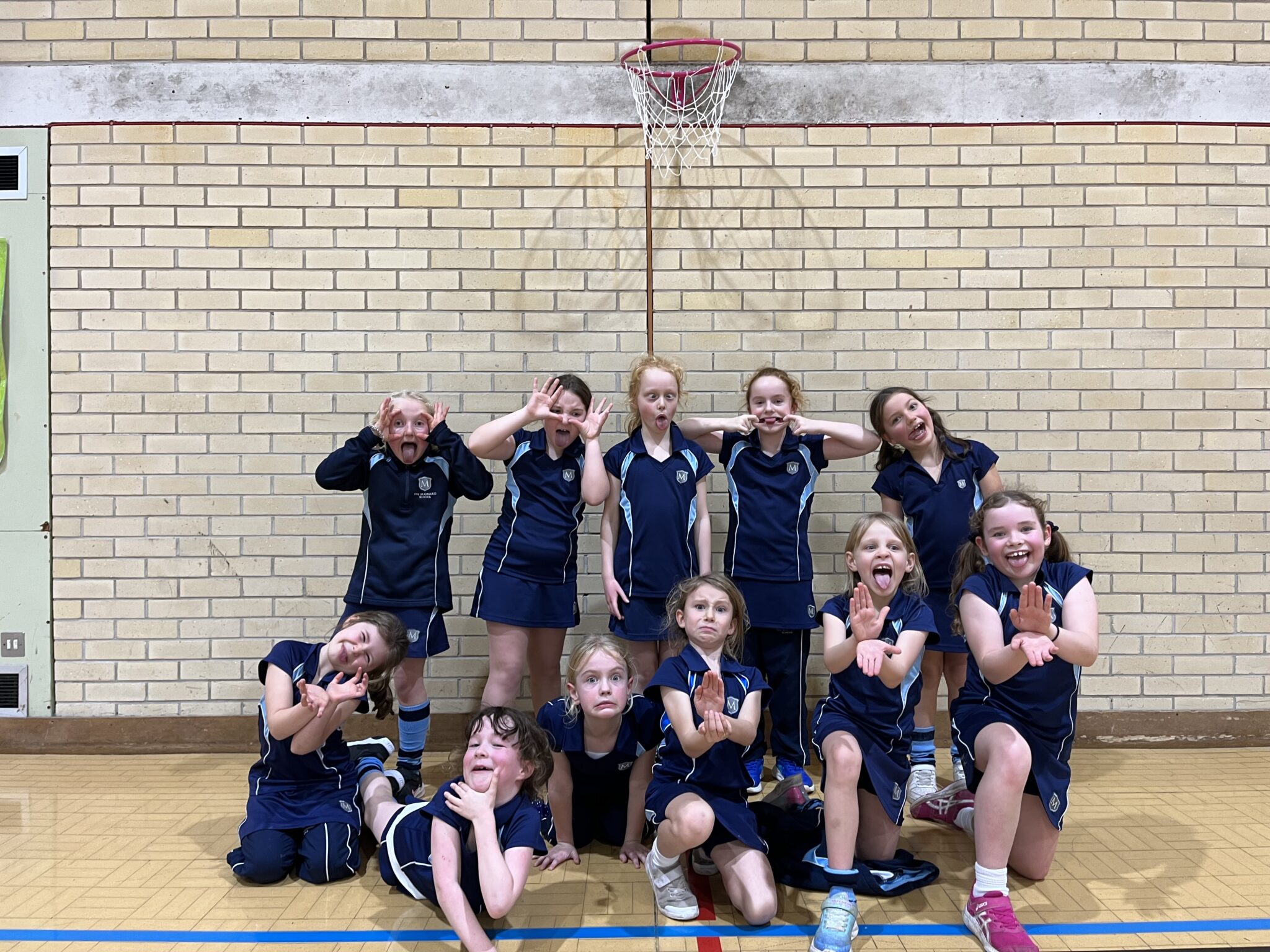 U8 netball's first fixture! - The Maynard School
