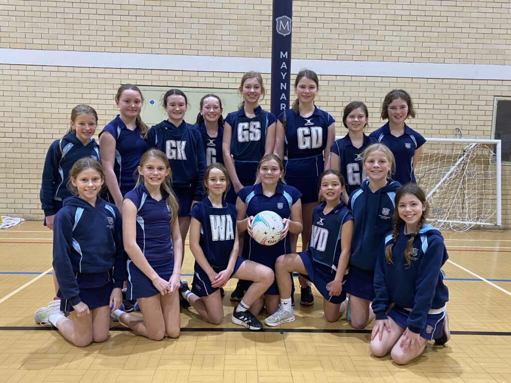U12 netball's first competitive match of the season - The Maynard School