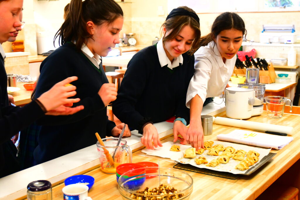 Lower 4 make delicious cocktail pastries - The Maynard School