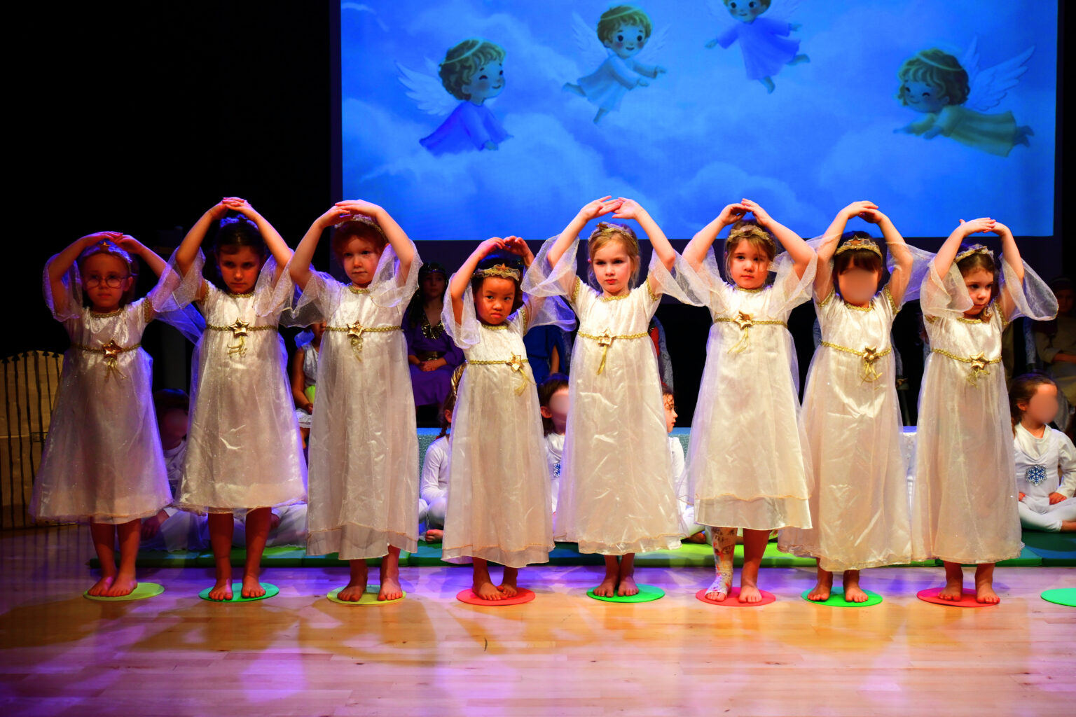 'Whoops-a-Daisy Angel' Pre-Prep Christmas Show - The Maynard School