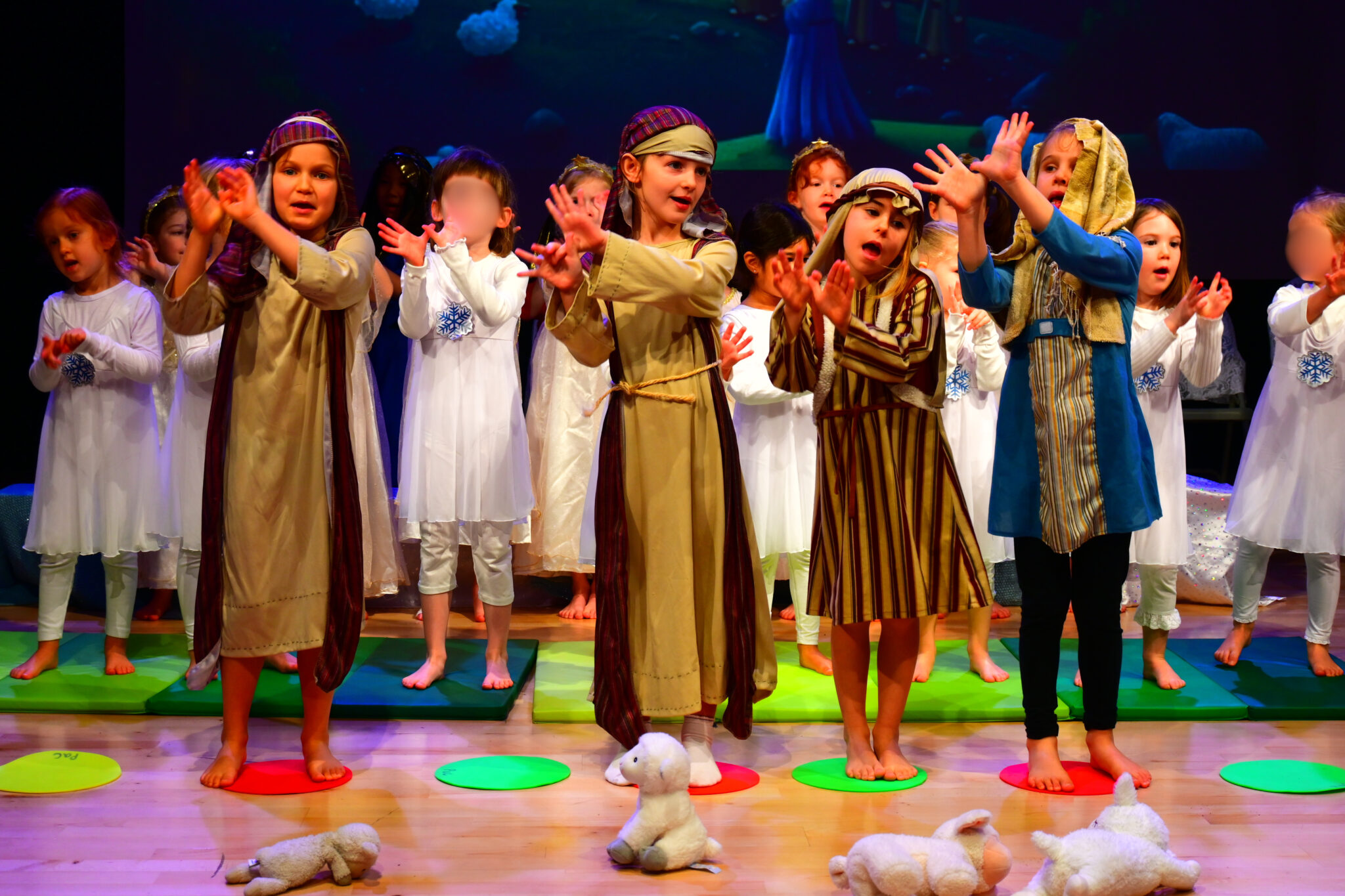 'Whoops-a-Daisy Angel' Pre-Prep Christmas Show - The Maynard School